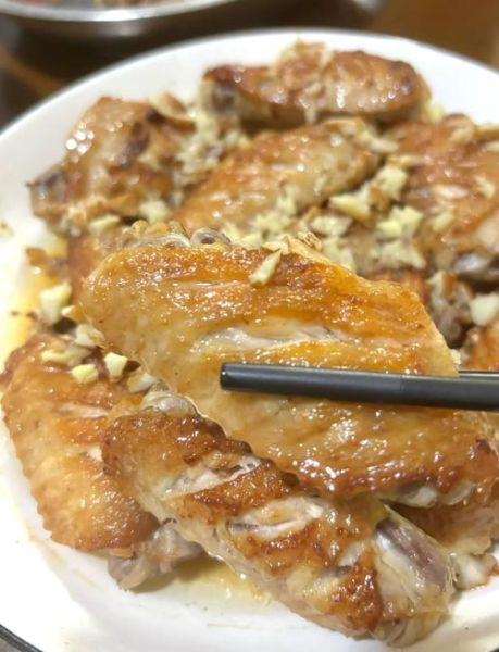 鸡中翅怎么做好吃又简单_孩子最爱的鸡翅做法-第2张图片-山城妙识