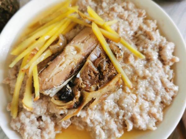 黄鱼鲞蒸肉饼怎么做_黄鱼鲞蒸肉饼的家常做法-第1张图片-山城妙识