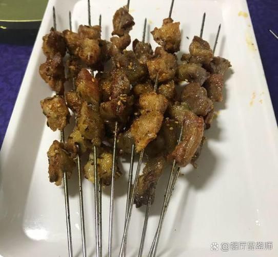 烤箱烤肉串怎么做_烤箱烤肉串温度时间-第1张图片-山城妙识