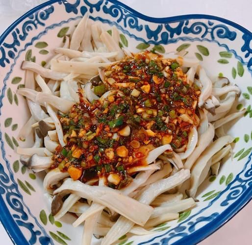 孜然鸡腿菇怎么做_孜然鸡腿菇的家常做法-第2张图片-山城妙识