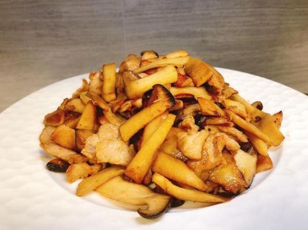 孜然鸡腿菇怎么做_孜然鸡腿菇的家常做法-第3张图片-山城妙识