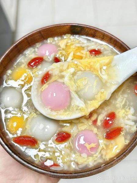 酒酿小圆子用什么勾芡_酒酿小圆子勾芡用淀粉还是糯米粉-第2张图片-山城妙识 酒酿小圆子用什么勾芡_酒酿小圆子勾芡用淀粉还是糯米粉-第2张图片-山城妙识