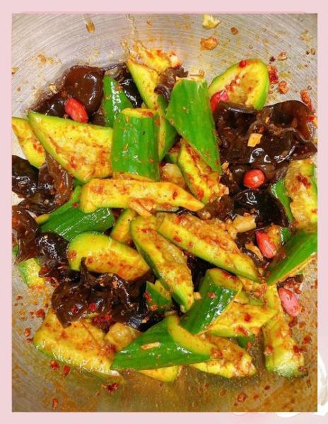 凉拌黄瓜木耳怎么做_凉拌黄瓜木耳用焯水吗-第1张图片-山城妙识 凉拌黄瓜木耳怎么做_凉拌黄瓜木耳用焯水吗-第1张图片-山城妙识