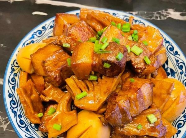 笋干炖肉怎么做_笋干炖肉要焯水吗-第2张图片-山城妙识 笋干炖肉怎么做_笋干炖肉要焯水吗-第2张图片-山城妙识