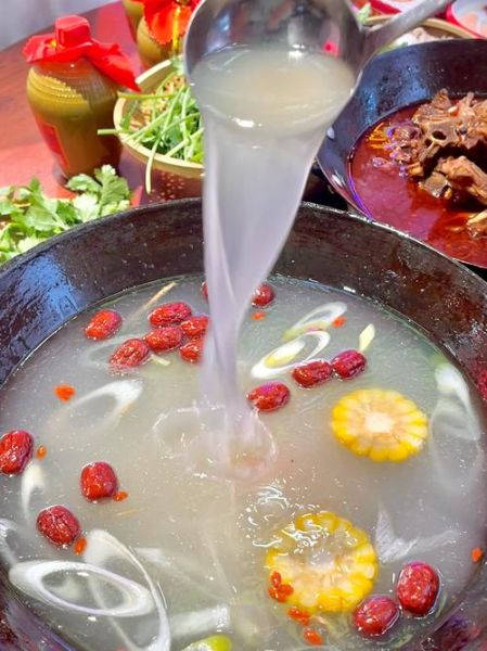 羊肉清汤火锅怎么做_羊肉清汤火锅用什么底料-第3张图片-山城妙识 羊肉清汤火锅怎么做_羊肉清汤火锅用什么底料-第3张图片-山城妙识