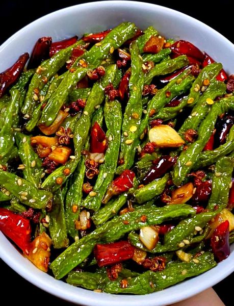 干煸四季豆角怎么做_家常干煸豆角做法-第3张图片-山城妙识