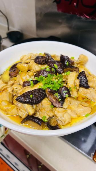 香菇焖鸡腿怎么做_香菇焖鸡腿的家常做法-第3张图片-山城妙识