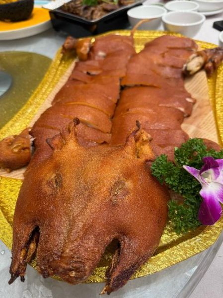 烤乳猪图片大全_正宗烤乳猪怎么做-第2张图片-山城妙识 烤乳猪图片大全_正宗烤乳猪怎么做-第2张图片-山城妙识