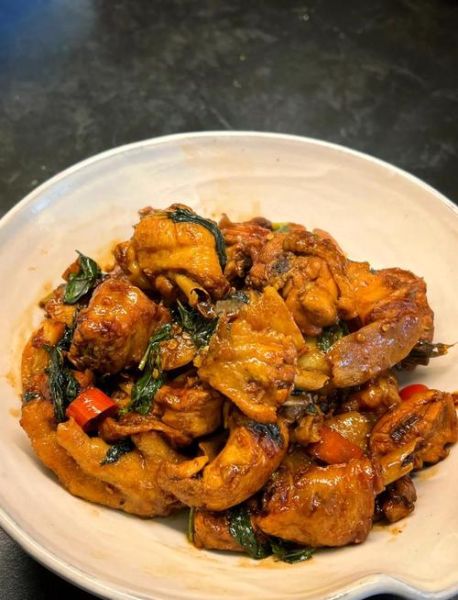 三杯鸡怎么做才正宗_三杯鸡的家常做法步骤-第3张图片-山城妙识 三杯鸡怎么做才正宗_三杯鸡的家常做法步骤-第3张图片-山城妙识