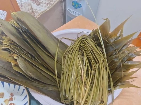 包粽子需要什么材料_包粽子的材料怎么选-第2张图片-山城妙识 包粽子需要什么材料_包粽子的材料怎么选-第2张图片-山城妙识