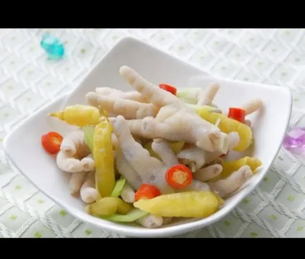 无骨泡椒鸡爪怎么做_泡椒鸡爪去骨技巧-第1张图片-山城妙识