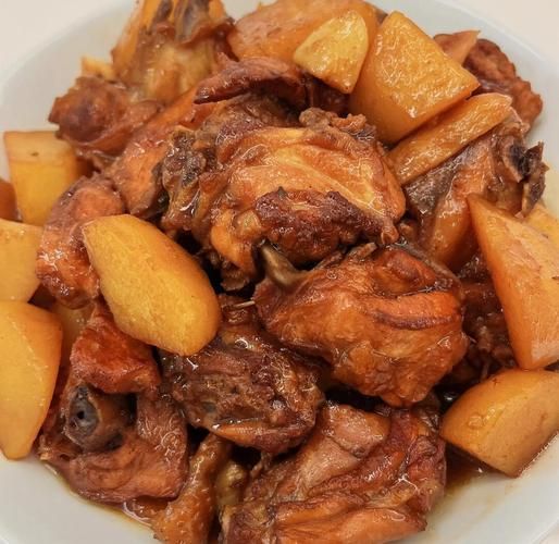 鸡肉烧土豆怎么烧好吃_家常做法-第3张图片-山城妙识