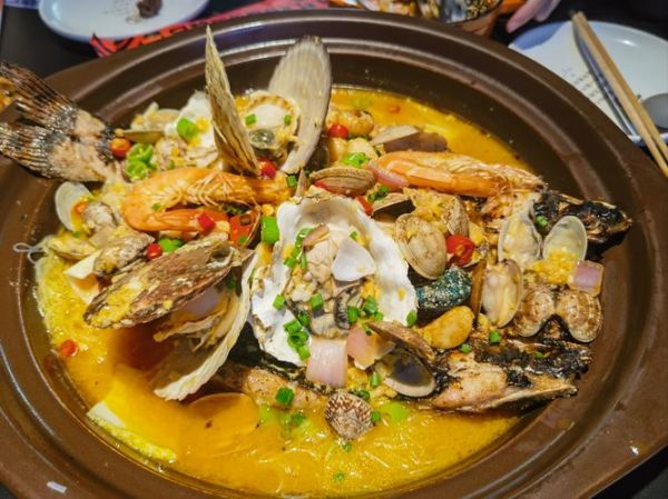 海鲜乱炖一锅鲜怎么做_海鲜乱炖用什么锅最好-第3张图片-山城妙识 海鲜乱炖一锅鲜怎么做_海鲜乱炖用什么锅最好-第3张图片-山城妙识