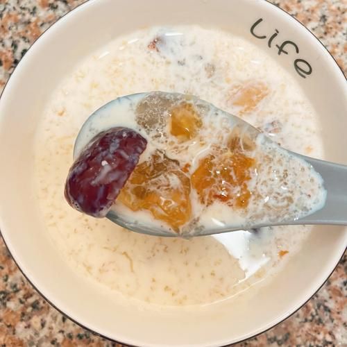 长期吃雪燕桃胶的好处_雪燕桃胶能天天吃吗-第2张图片-山城妙识 长期吃雪燕桃胶的好处_雪燕桃胶能天天吃吗-第2张图片-山城妙识