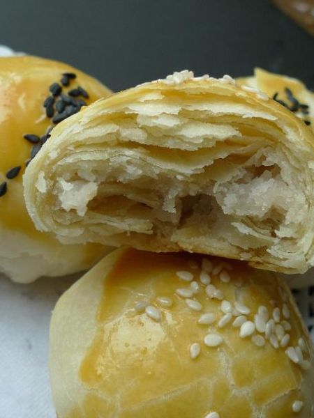 莲蓉酥怎么做_莲蓉酥皮怎么起酥-第3张图片-山城妙识 莲蓉酥怎么做_莲蓉酥皮怎么起酥-第3张图片-山城妙识