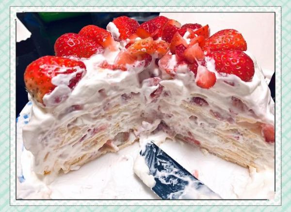 草莓千层蛋糕怎么做_千层蛋糕皮不破裂技巧-第2张图片-山城妙识 草莓千层蛋糕怎么做_千层蛋糕皮不破裂技巧-第2张图片-山城妙识