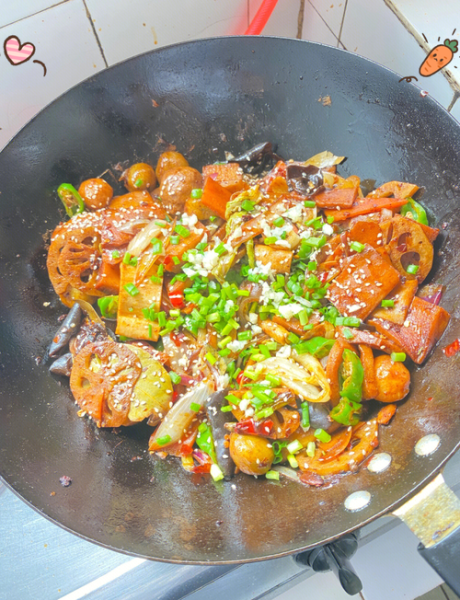 香锅的简单做法_香锅怎么做才好吃-第1张图片-山城妙识