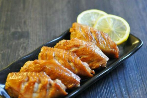 清蒸鸡翅怎么做好吃_清蒸鸡翅的做法步骤-第3张图片-山城妙识