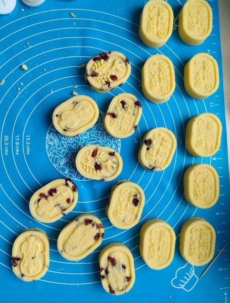 绿豆冰糕怎么做_绿豆冰糕要蒸多久-第1张图片-山城妙识