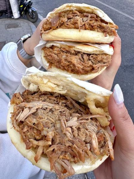 樊家腊汁肉夹馍哪家正宗_怎么选不踩雷-第1张图片-山城妙识 樊家腊汁肉夹馍哪家正宗_怎么选不踩雷-第1张图片-山城妙识