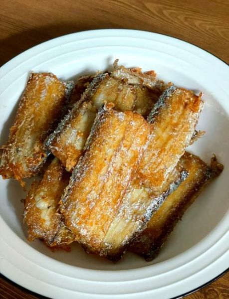 香煎带鱼段怎么做不腥_香煎带鱼段用淀粉还是面粉-第1张图片-山城妙识 香煎带鱼段怎么做不腥_香煎带鱼段用淀粉还是面粉-第1张图片-山城妙识