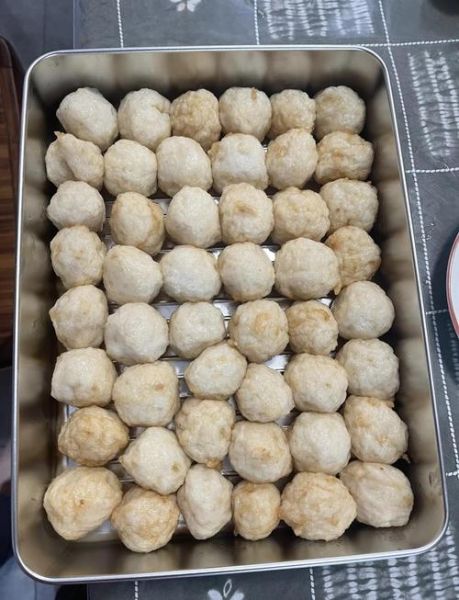 鱼圆怎么做好吃_鱼圆做法大全视频播放-第1张图片-山城妙识 鱼圆怎么做好吃_鱼圆做法大全视频播放-第1张图片-山城妙识