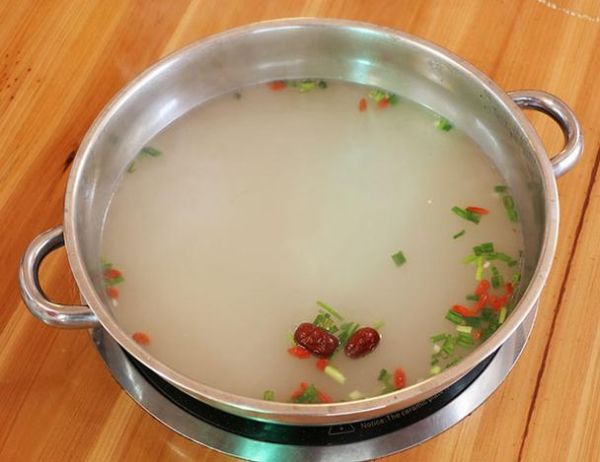 清汤锅底怎么弄_清汤锅底需要哪些食材-第3张图片-山城妙识 清汤锅底怎么弄_清汤锅底需要哪些食材-第3张图片-山城妙识