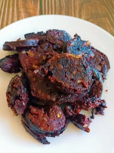 猪血肠怎么做好吃_正宗东北猪血肠做法-第1张图片-山城妙识 猪血肠怎么做好吃_正宗东北猪血肠做法-第1张图片-山城妙识