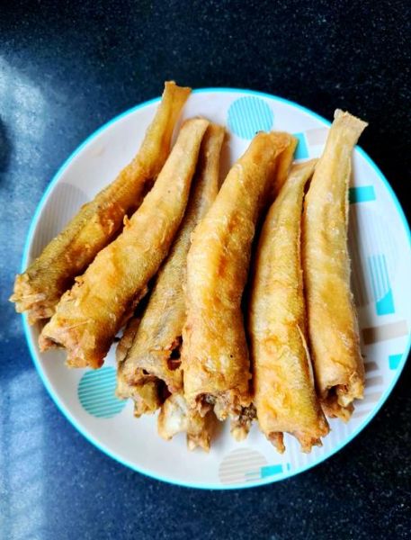 红烧沙丁鱼怎么做好吃_红烧沙丁鱼的家常做法-第1张图片-山城妙识 红烧沙丁鱼怎么做好吃_红烧沙丁鱼的家常做法-第1张图片-山城妙识