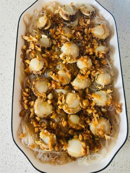 速冻扇贝粉丝蒜蓉怎么做_蒜蓉粉丝扇贝蒸多久-第2张图片-山城妙识