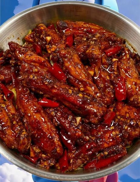 香辣鸡翅怎么做好吃_家常做法-第3张图片-山城妙识