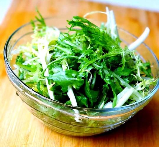 凉拌糖醋苦菊怎么做_苦菊凉拌要不要焯水-第3张图片-山城妙识