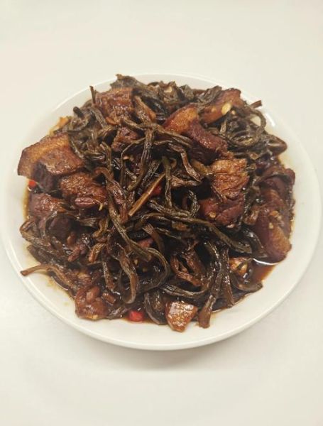 干豇豆烧肉怎么做好吃_干豇豆烧肉的家常做法-第3张图片-山城妙识