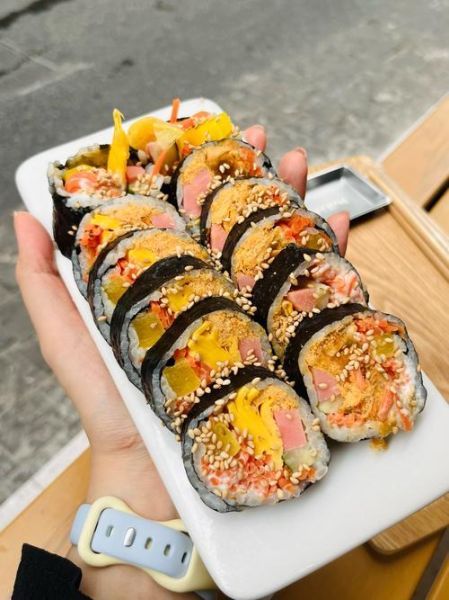 辣白菜紫菜包饭怎么做_辣白菜紫菜包饭好吃吗-第2张图片-山城妙识