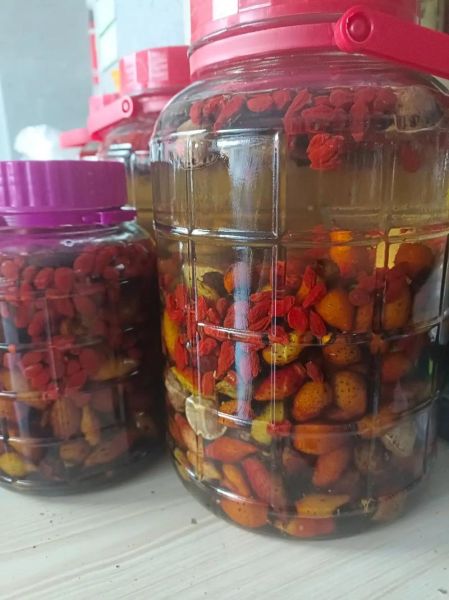 金樱子泡酒用什么酒最好_金樱子泡酒配方比例是多少-第1张图片-山城妙识 金樱子泡酒用什么酒最好_金樱子泡酒配方比例是多少-第1张图片-山城妙识