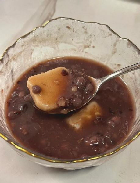红豆年糕汤的做法_红豆年糕汤热量高吗-第1张图片-山城妙识 红豆年糕汤的做法_红豆年糕汤热量高吗-第1张图片-山城妙识