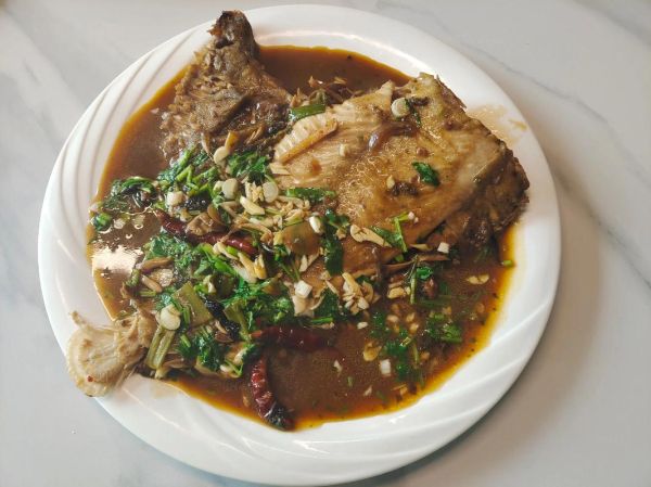 大偏口鱼怎么做好吃_大偏口鱼的家常做法窍门-第1张图片-山城妙识