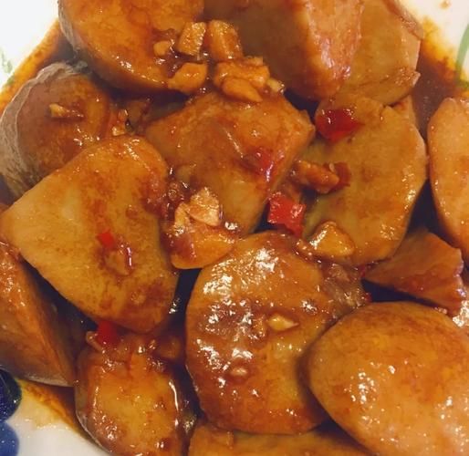 芋头怎么做好吃又简单_懒人版烧芋头做法-第2张图片-山城妙识 芋头怎么做好吃又简单_懒人版烧芋头做法-第2张图片-山城妙识