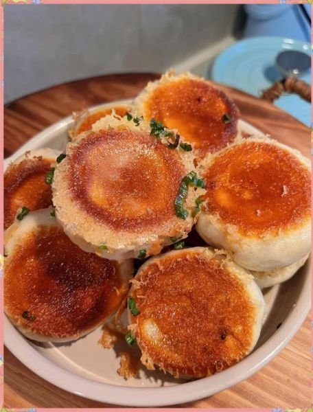 韭菜水煎包怎么做_韭菜水煎包的面皮配方-第3张图片-山城妙识 韭菜水煎包怎么做_韭菜水煎包的面皮配方-第3张图片-山城妙识