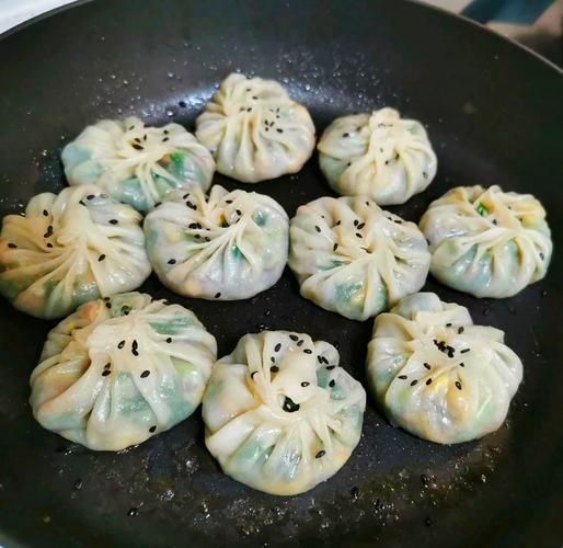 韭菜水煎包怎么做_韭菜水煎包的面皮配方-第2张图片-山城妙识 韭菜水煎包怎么做_韭菜水煎包的面皮配方-第2张图片-山城妙识