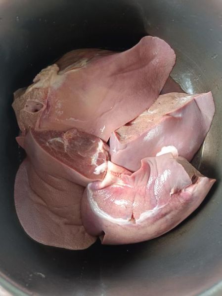 猪肝怎么煮才嫩_猪肝焯水还是直接下锅-第1张图片-山城妙识 猪肝怎么煮才嫩_猪肝焯水还是直接下锅-第1张图片-山城妙识