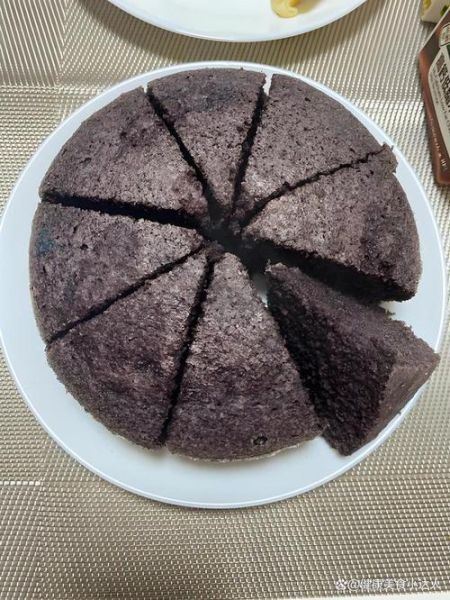 黑糯米糕怎么做_黑糯米糕为什么发硬-第1张图片-山城妙识