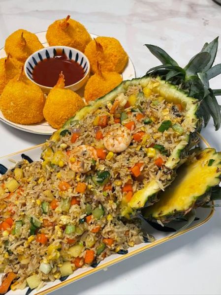 菠萝饭怎么做好吃_菠萝饭家常做法-第2张图片-山城妙识