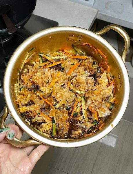 银耳凉拌菜怎么做_家常做法大全-第2张图片-山城妙识 银耳凉拌菜怎么做_家常做法大全-第2张图片-山城妙识