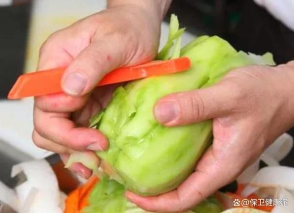 佛手瓜要不要剥皮_佛手瓜怎么去皮最简单-第1张图片-山城妙识