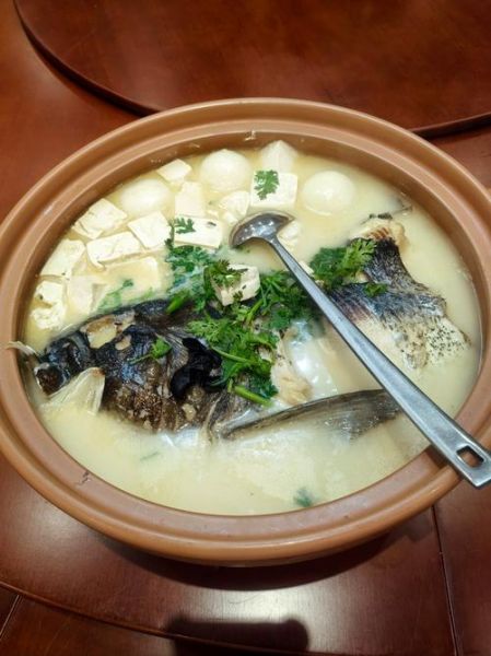 鱼汤炖什么菜好吃_鱼汤配菜推荐-第1张图片-山城妙识 鱼汤炖什么菜好吃_鱼汤配菜推荐-第1张图片-山城妙识