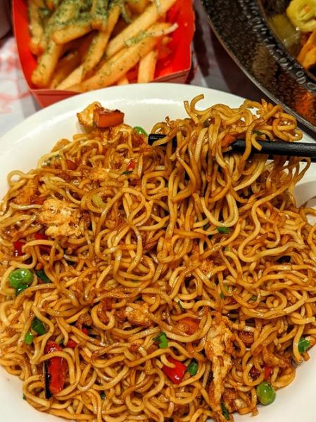 鸡蛋炒面条怎么做_鸡蛋炒面条家常做法-第1张图片-山城妙识