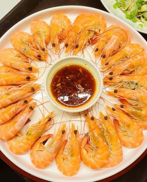 清蒸对虾怎么做好吃_清蒸对虾蒸几分钟最佳-第1张图片-山城妙识