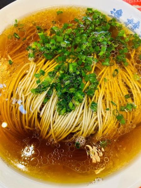 老上海阳春面怎么做_正宗阳春面汤头配方-第1张图片-山城妙识