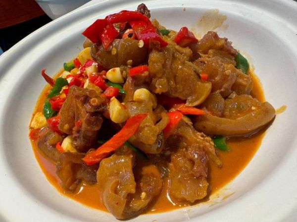 炖牛蹄的做法大全_怎么炖才软烂不腥-第2张图片-山城妙识